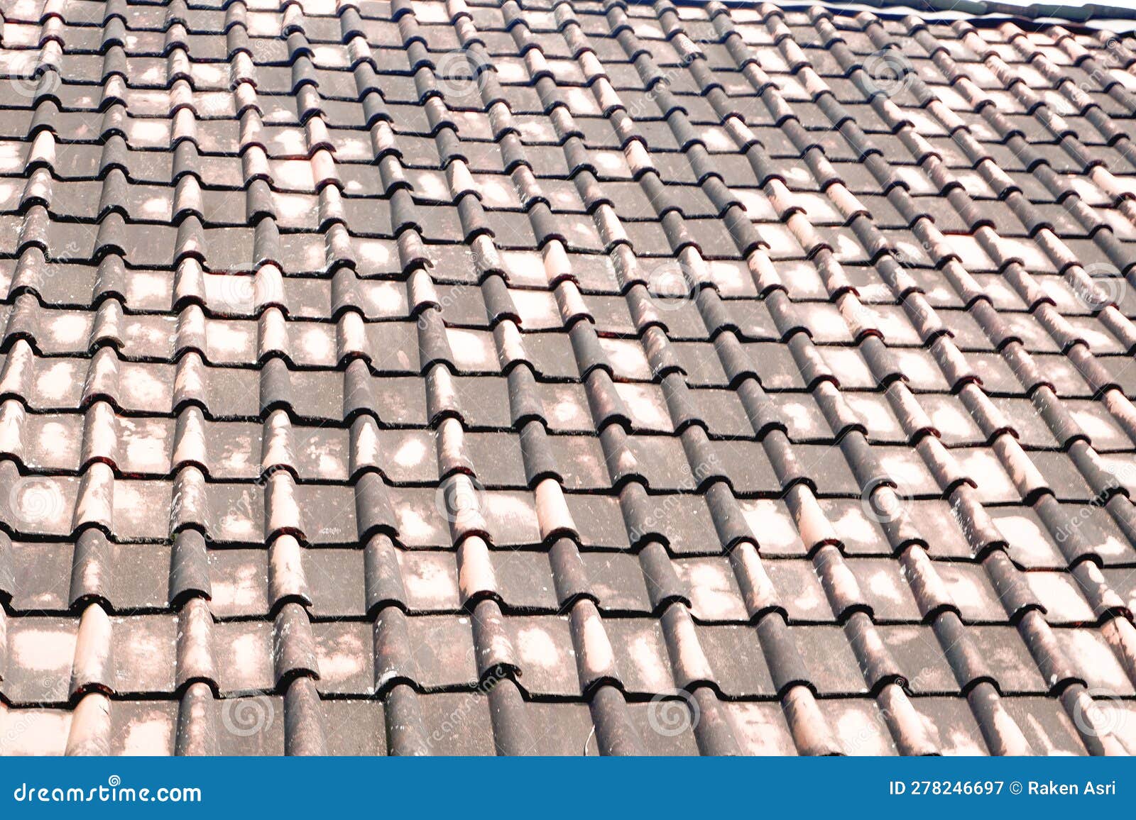 Old House Roof Tiles Texture Pattern Stock Image - Image of stonewall ...