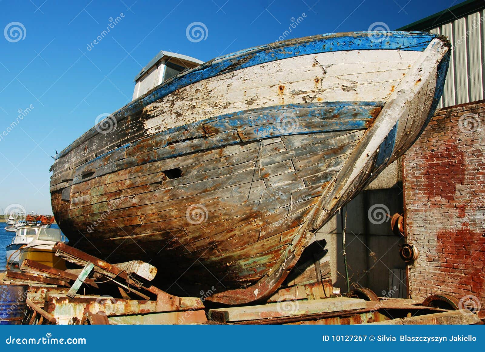 Old hull, ship wreck. stock image. Image of ship, object - 10127267