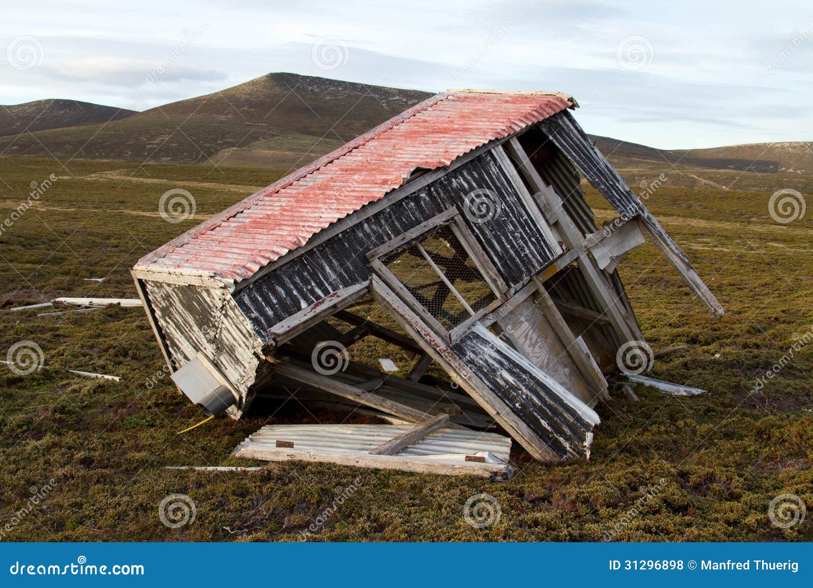 Old hut stock photo. Image of corrugated, architectural - 31296898
