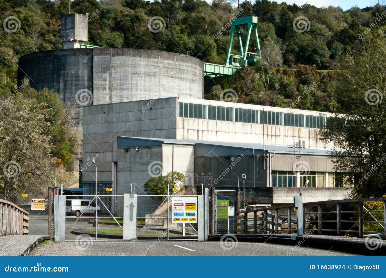 Old Hydroelectric Power Station Stock Photo - Image of lake, production ...