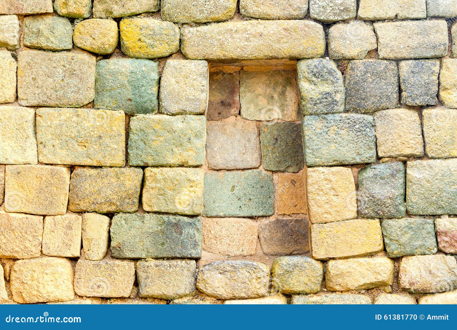 Old Inca Engineering Wall Construction Stock Photo - Image of building ...