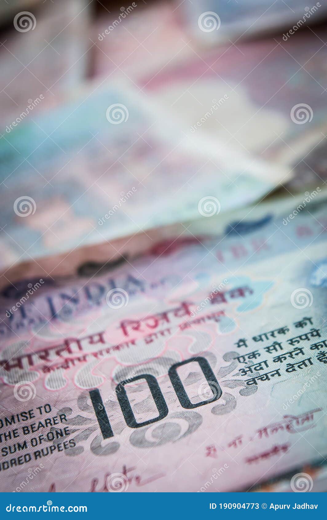 Old Indian 100 Rupees Note stock image. Image of paisa - 190904773