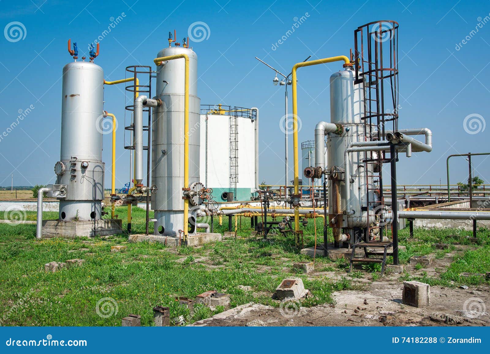 Old Industrial Storage Tank Stock Photo - Image of petroleum, petrol ...