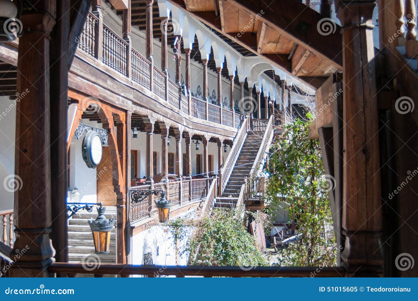 Old inn architecture editorial image. Image of drink - 51015605