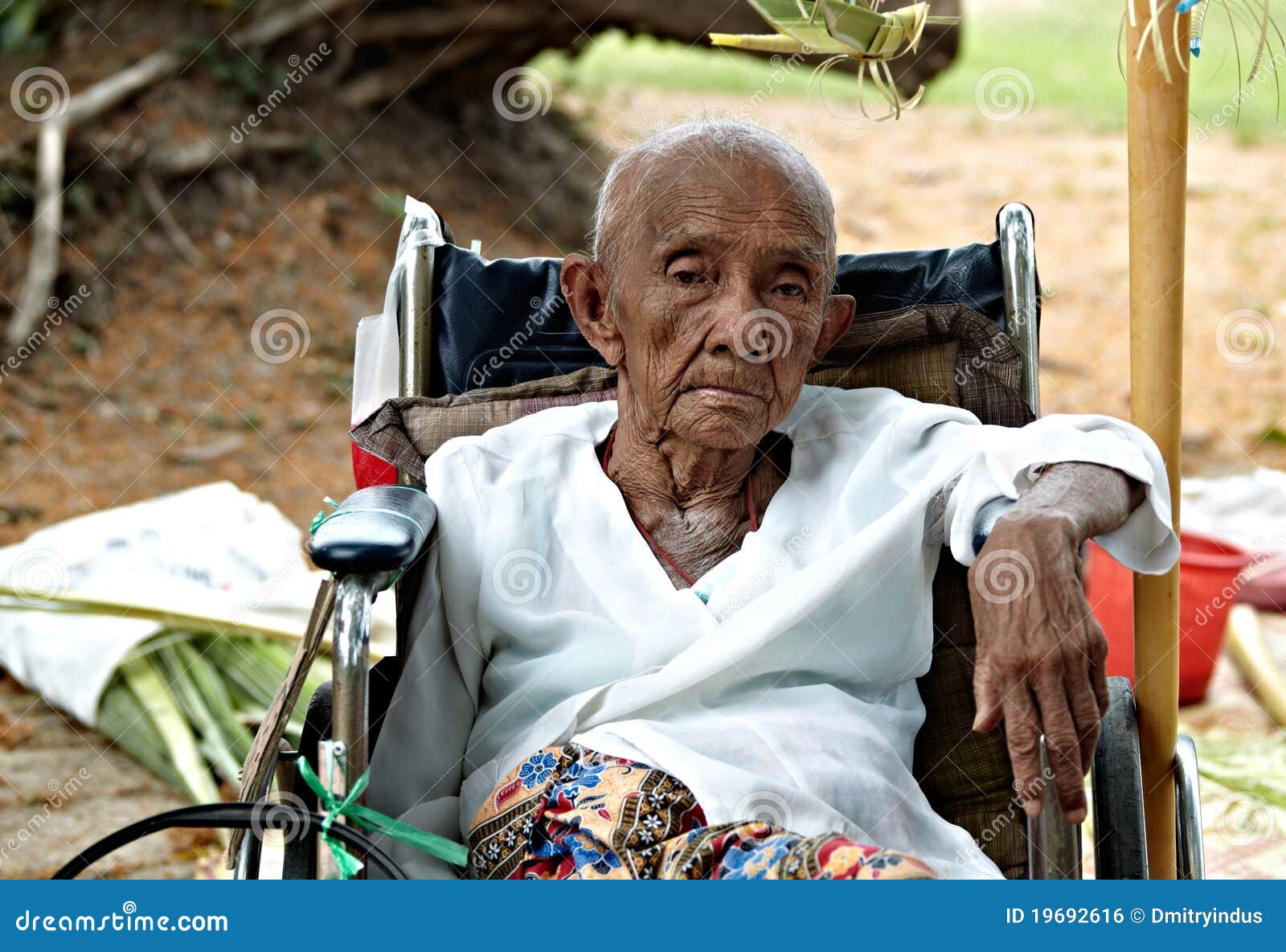 Old invalid woman editorial photo. Image of nature, inhabitant - 19692616