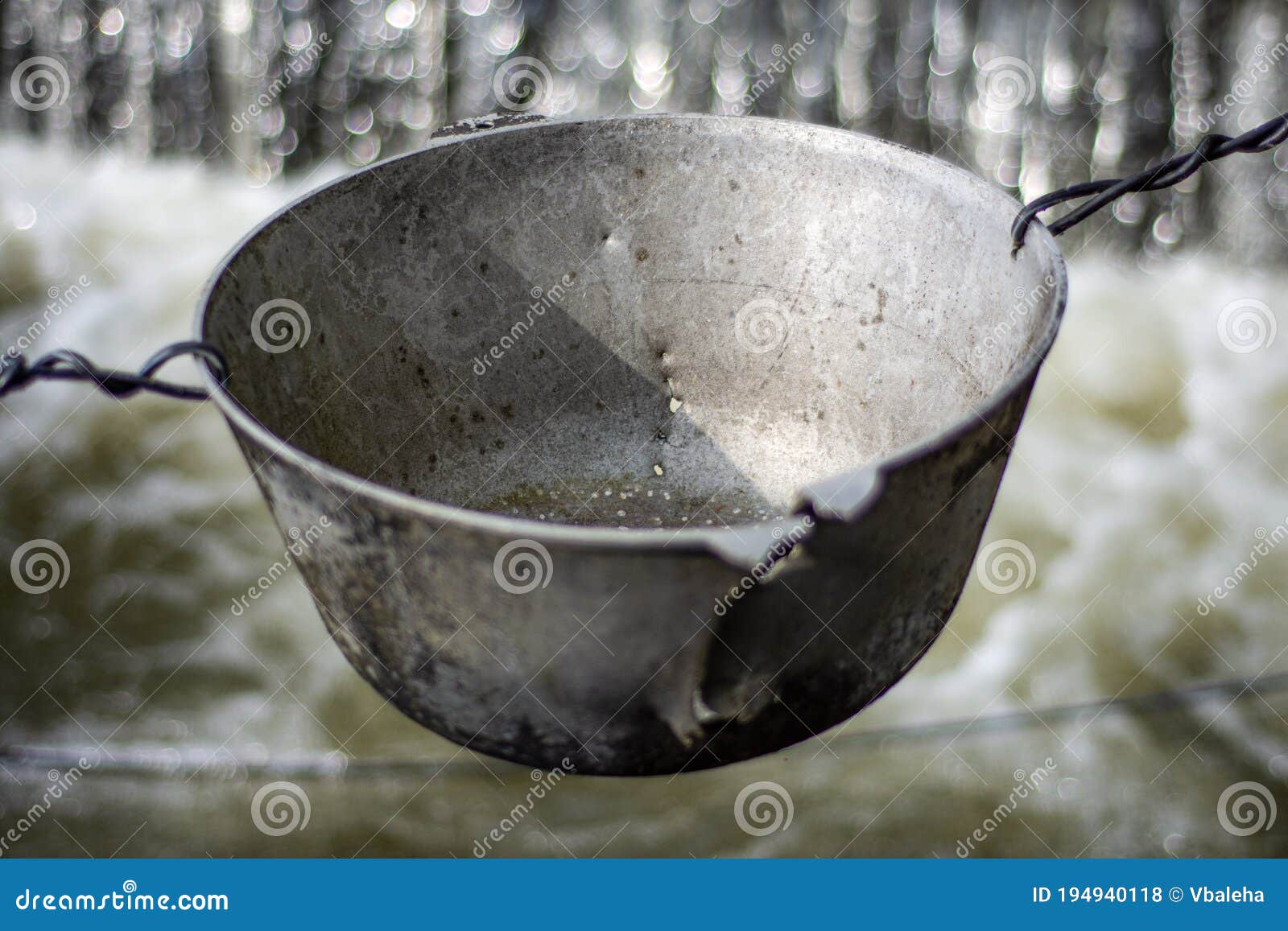 Old iron empty cauldron stock photo. Image of cook, steel - 194940118