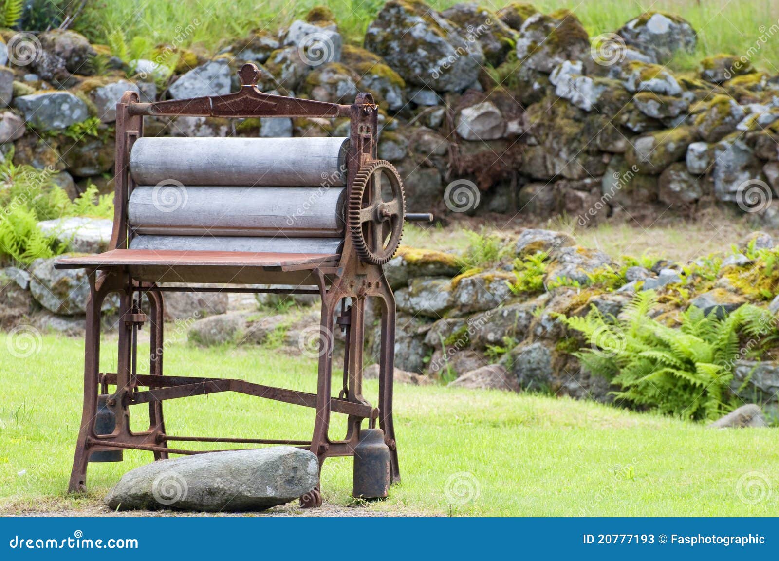 An old iron laundry mangle stock image. Image of machinery - 20777193