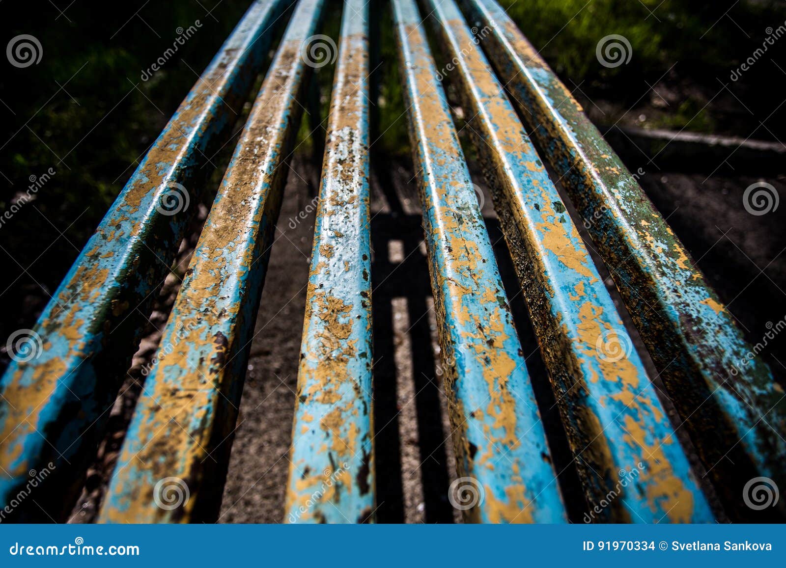 Old Iron Rusty Bench in the Park Stock Photo - Image of morning, rusty ...