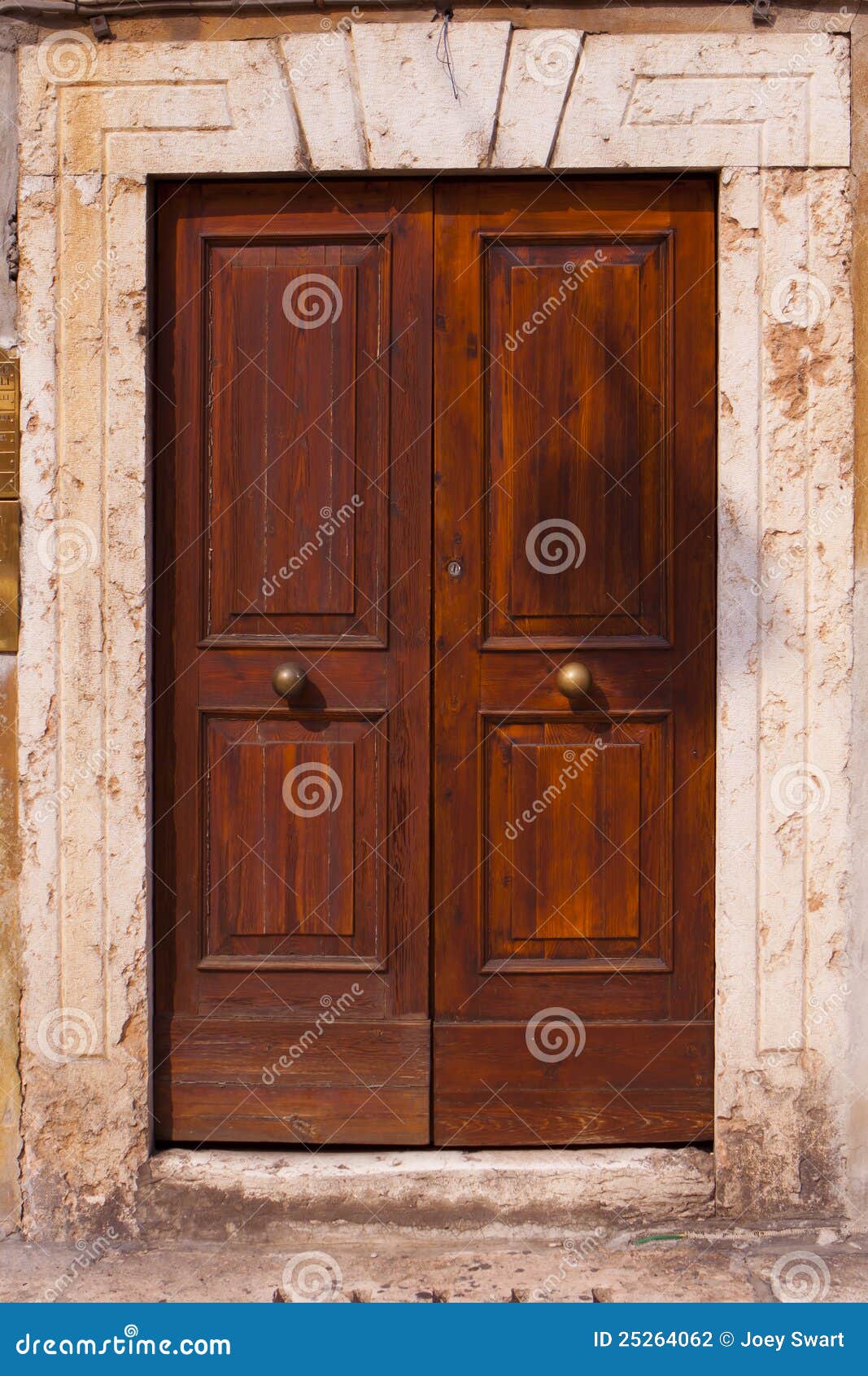 Old Italian door. stock photo. Image of gate, entrance - 25264062