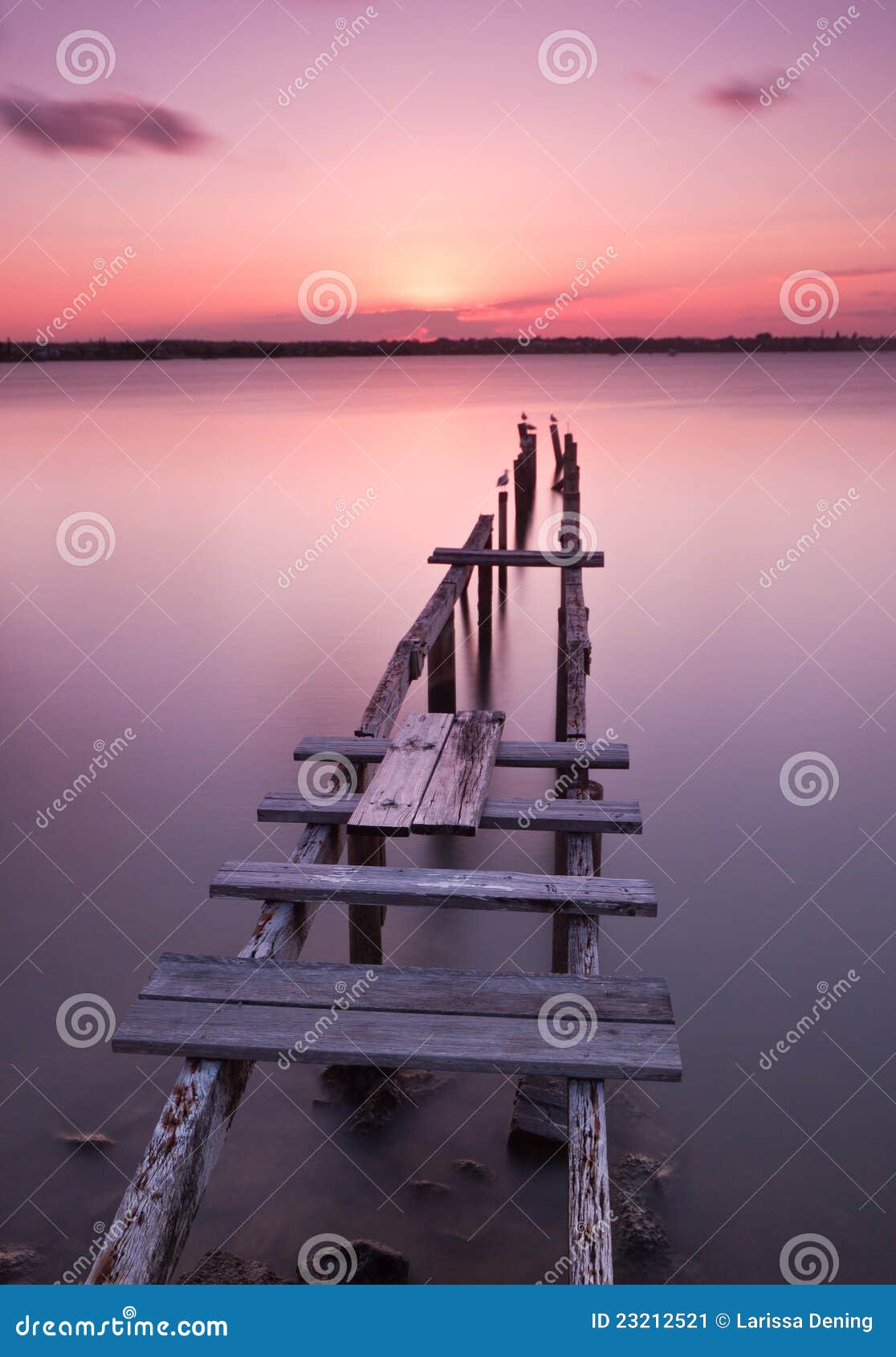 Old Jetty stock image. Image of dawn, nature, mist, endless - 23212521
