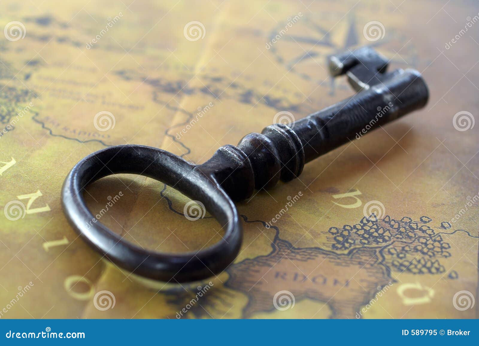 Old key with map stock image. Image of grunge, security - 589795