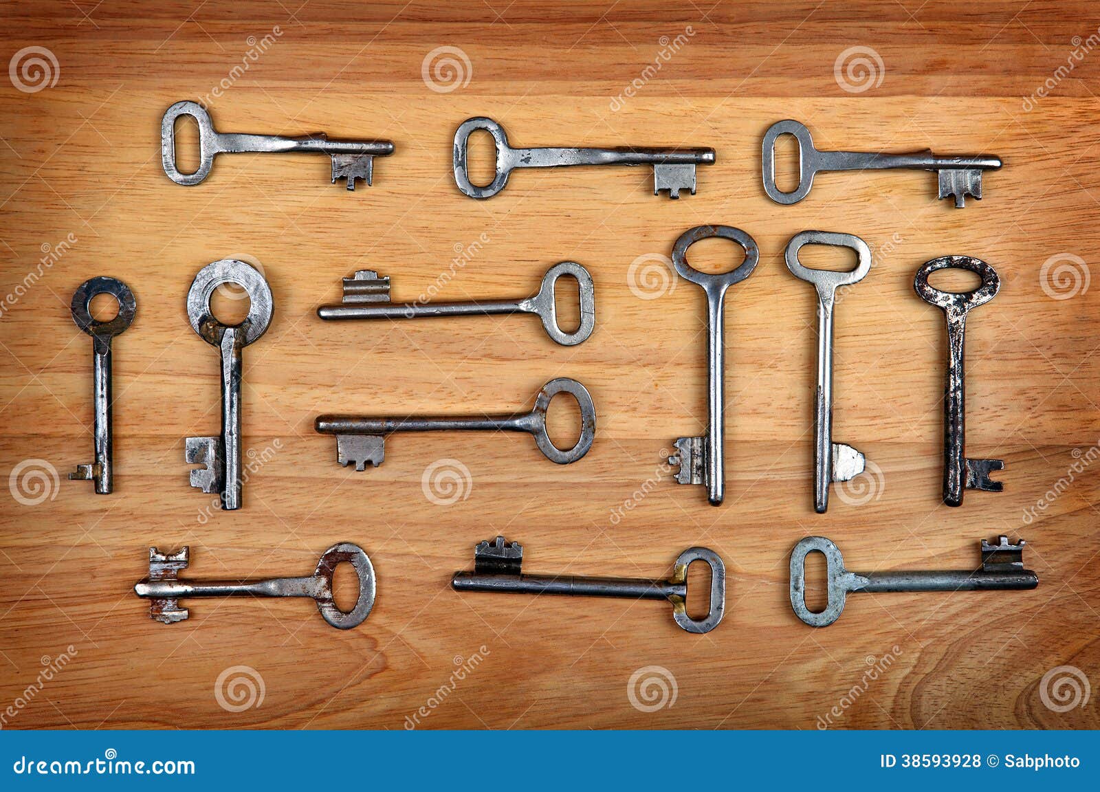 Old Keys Set stock photo. Image of simplicity, household - 38593928