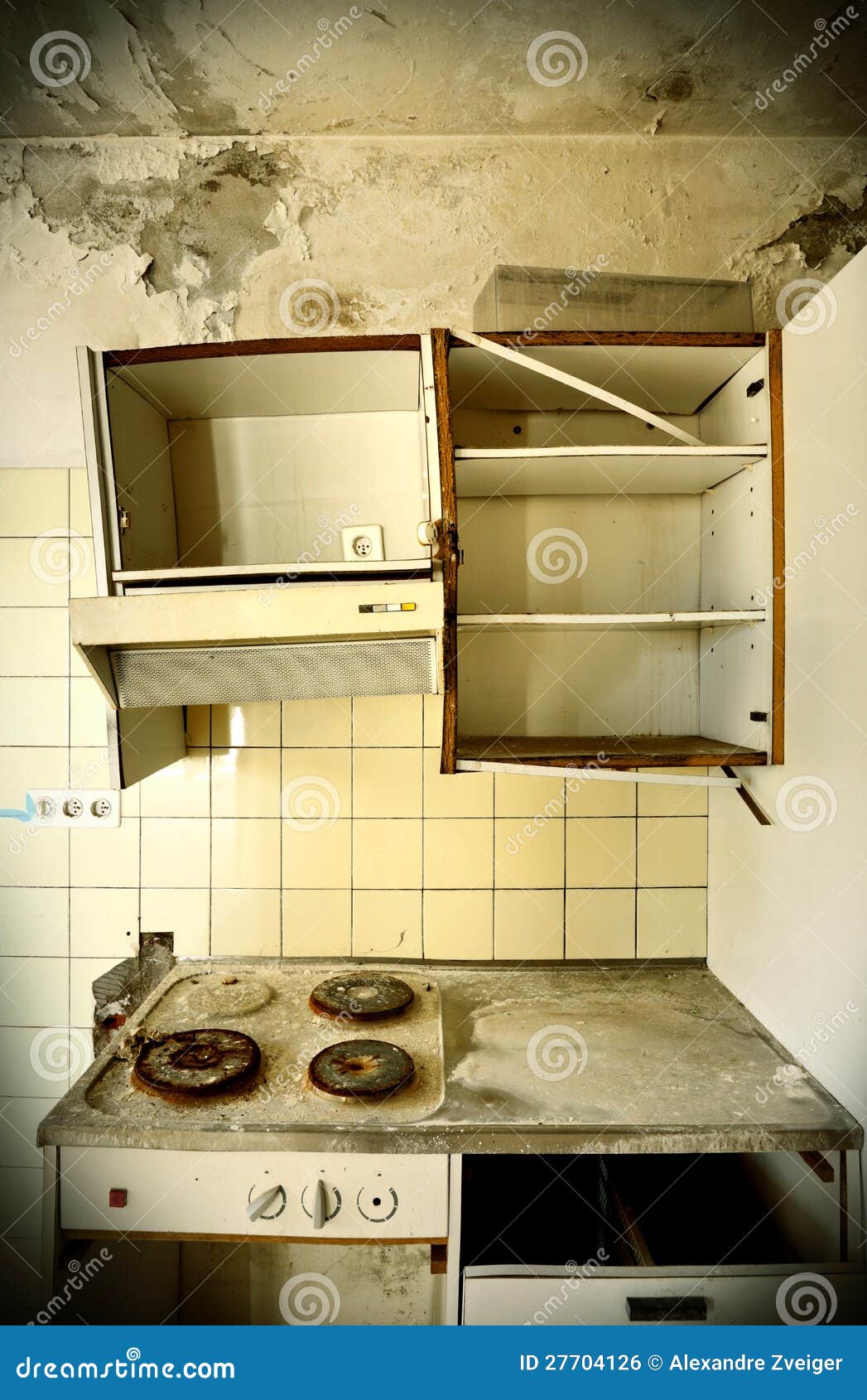 Old kitchen stock photo. Image of home, grunge, deserted - 27704126
