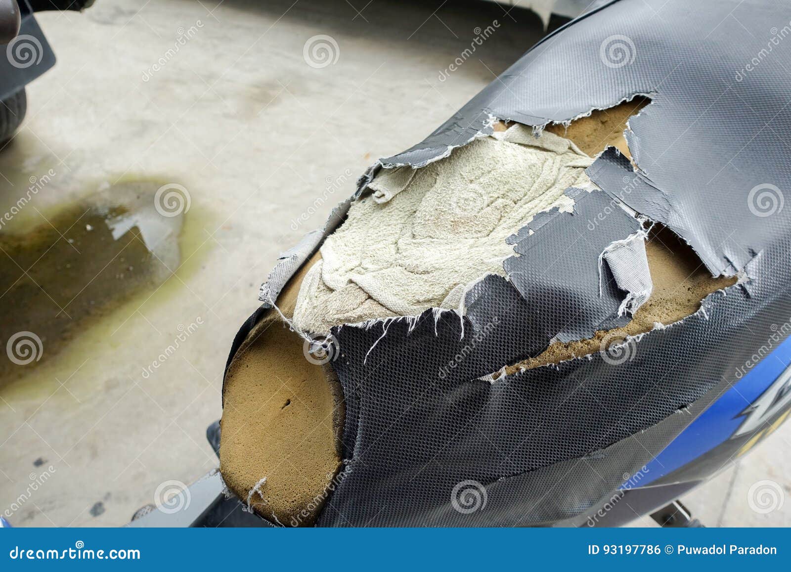 Old Lacerated Motorcycle Seat Stock Photo - Image of texture, style ...