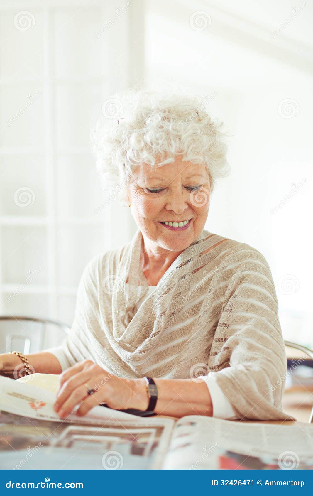 Old Lady Smiling while Reading the News Stock Image - Image of enjoying ...