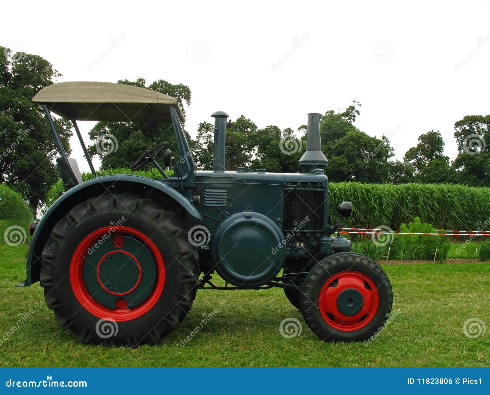 Old Lanz tractor stock photo. Image of restored, grass - 11823806