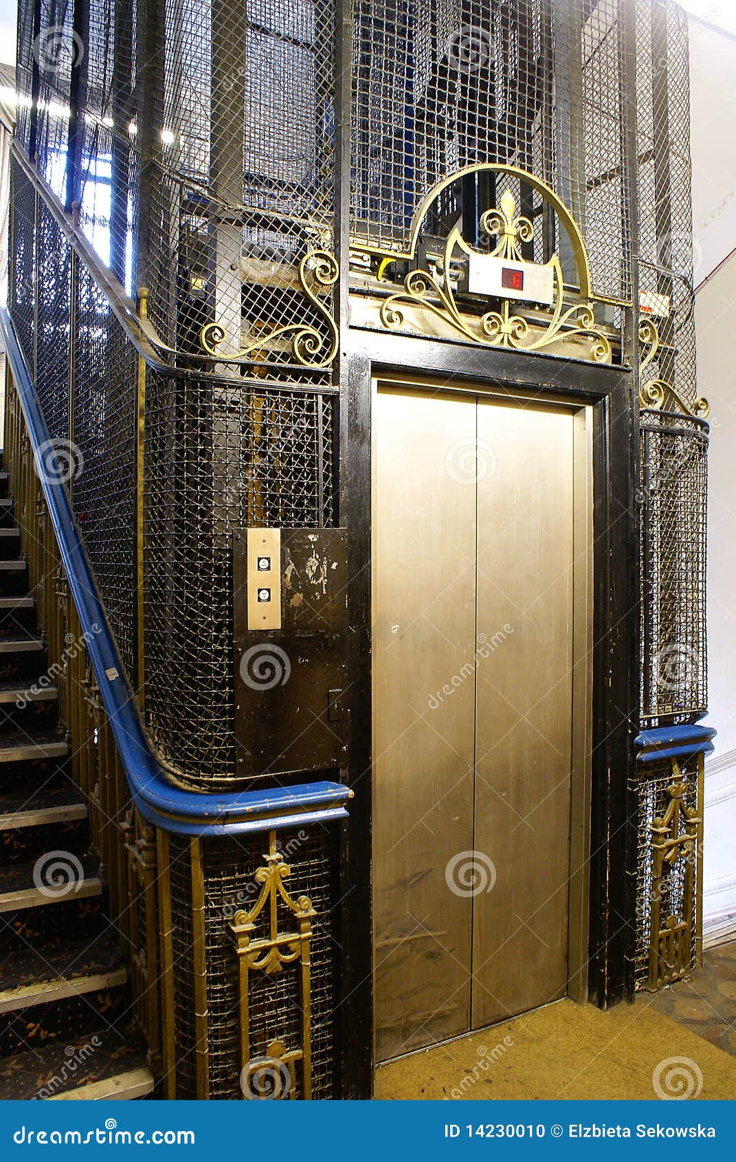 Old lift in UK stock photo. Image of technique, manchester - 14230010
