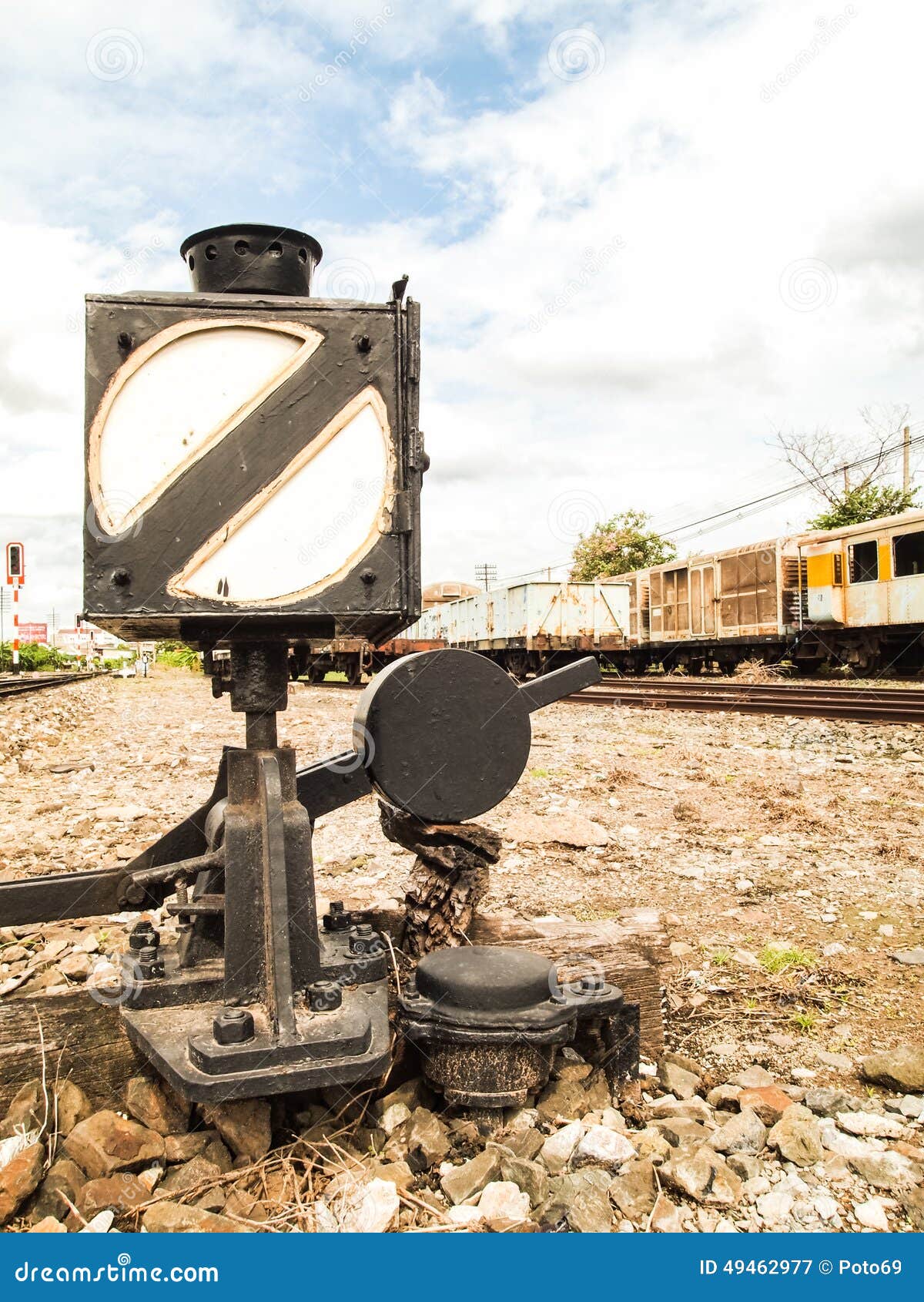 Old Light Box To Signal the Train. Stock Image - Image of safety, track ...