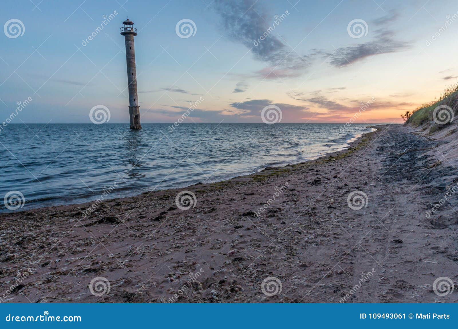 A Lighthouse in Warm Morning Light Stock Image - Image of sunrise, warm ...