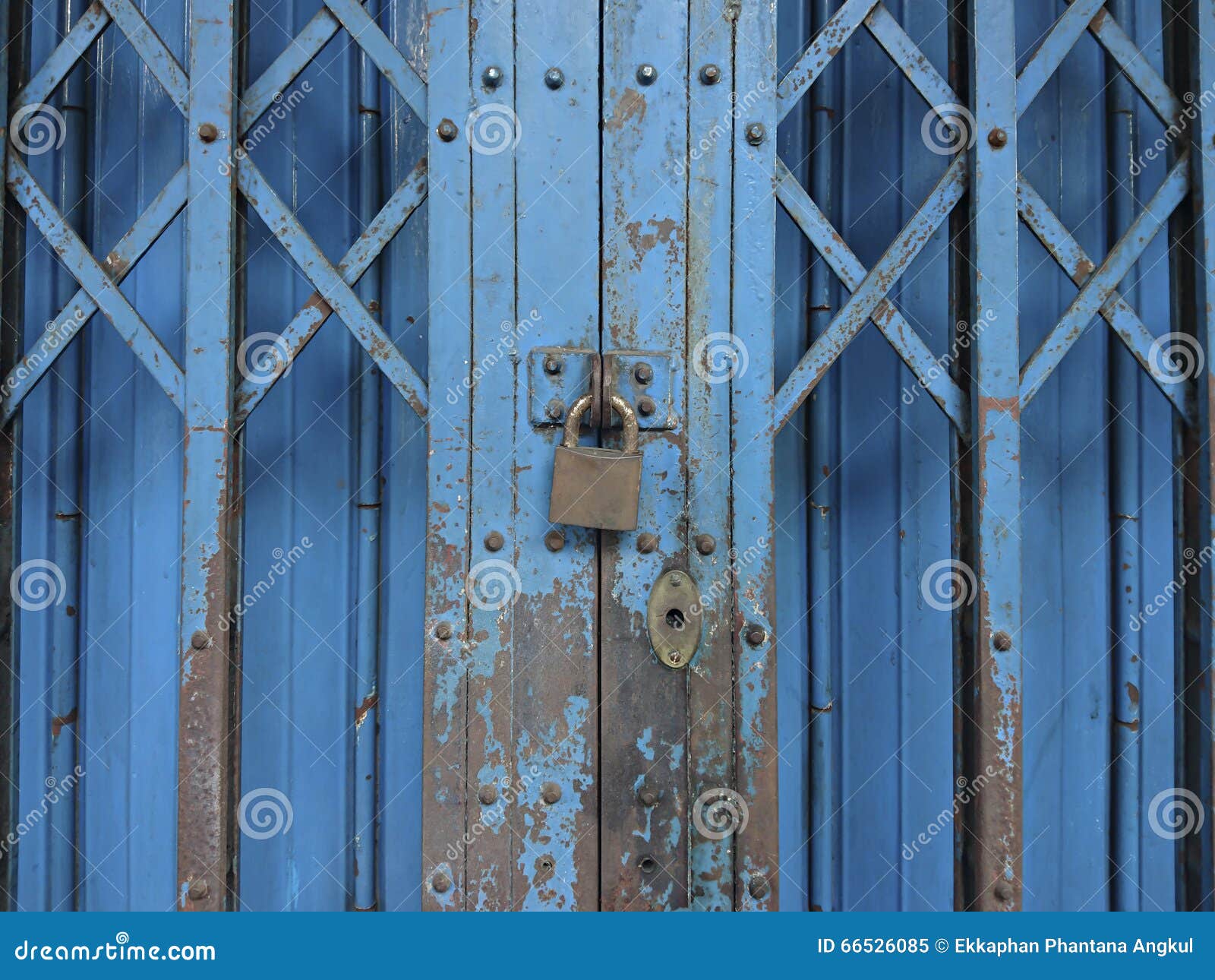 Old Lock on Blue Rusty Iron Gate Stock Image - Image of grille, iron ...