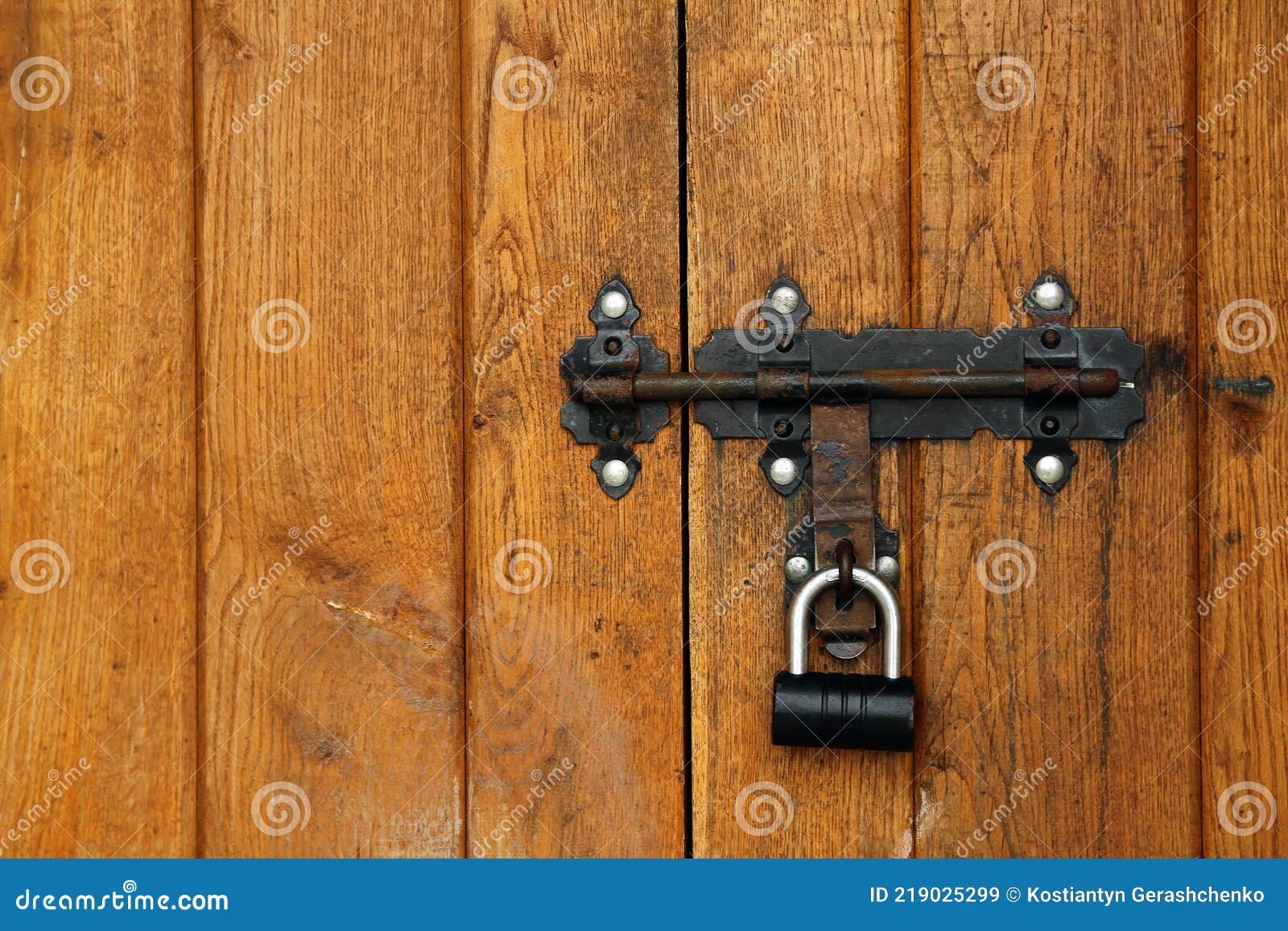Old lock on the door stock image. Image of developed - 219025299