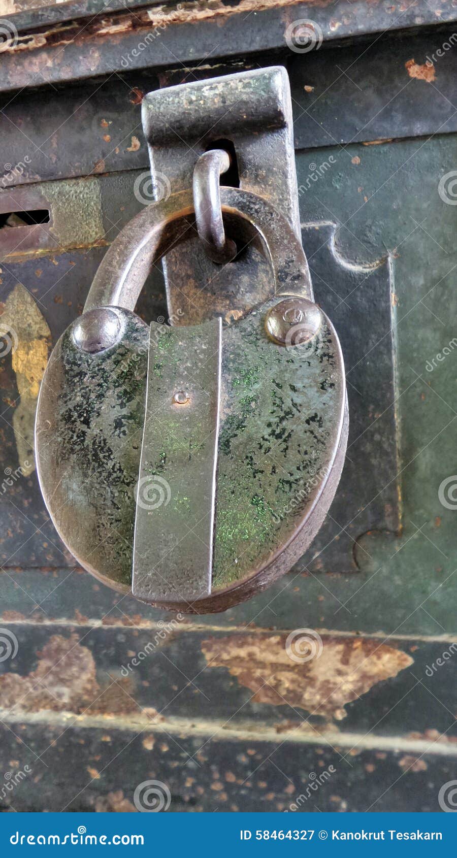 Old Locker of the Treasure Box Stock Image - Image of years, safe: 58464327
