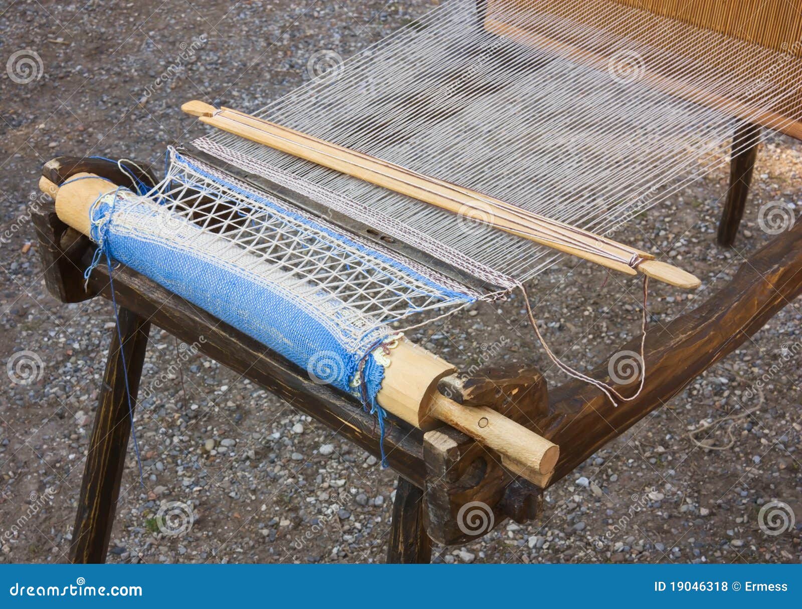 Old Loom Stock Photography | CartoonDealer.com #19046318