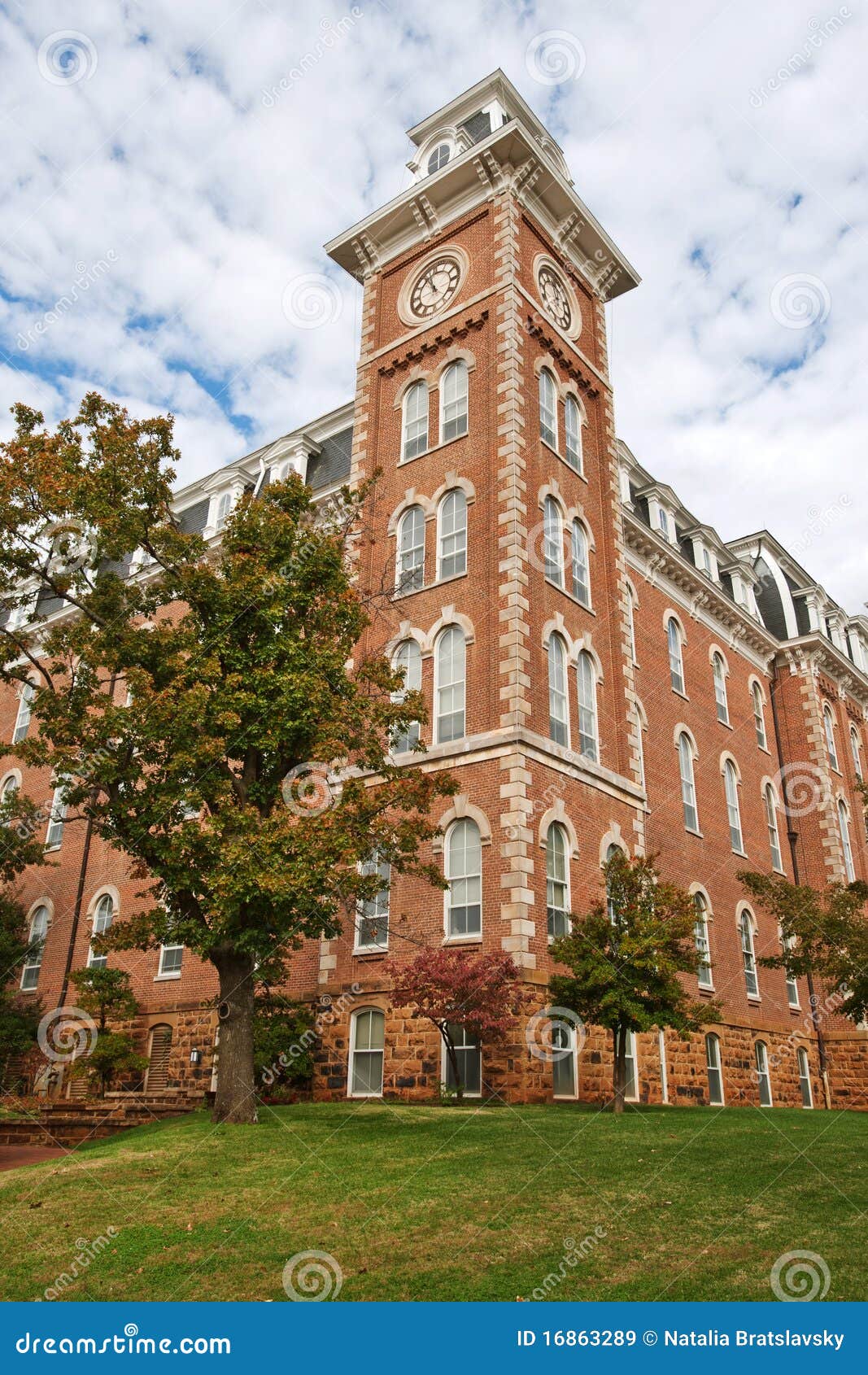 The Old Main stock image. Image of tourist, america, arkansas - 16863289