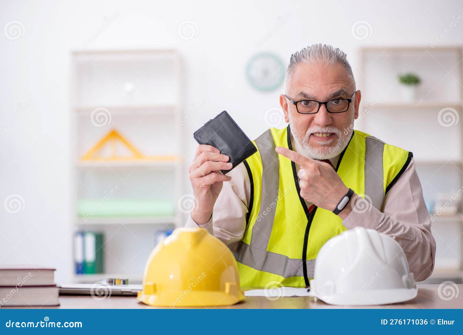 Old Male Architect in Planning Retirement Concept Stock Photo - Image ...