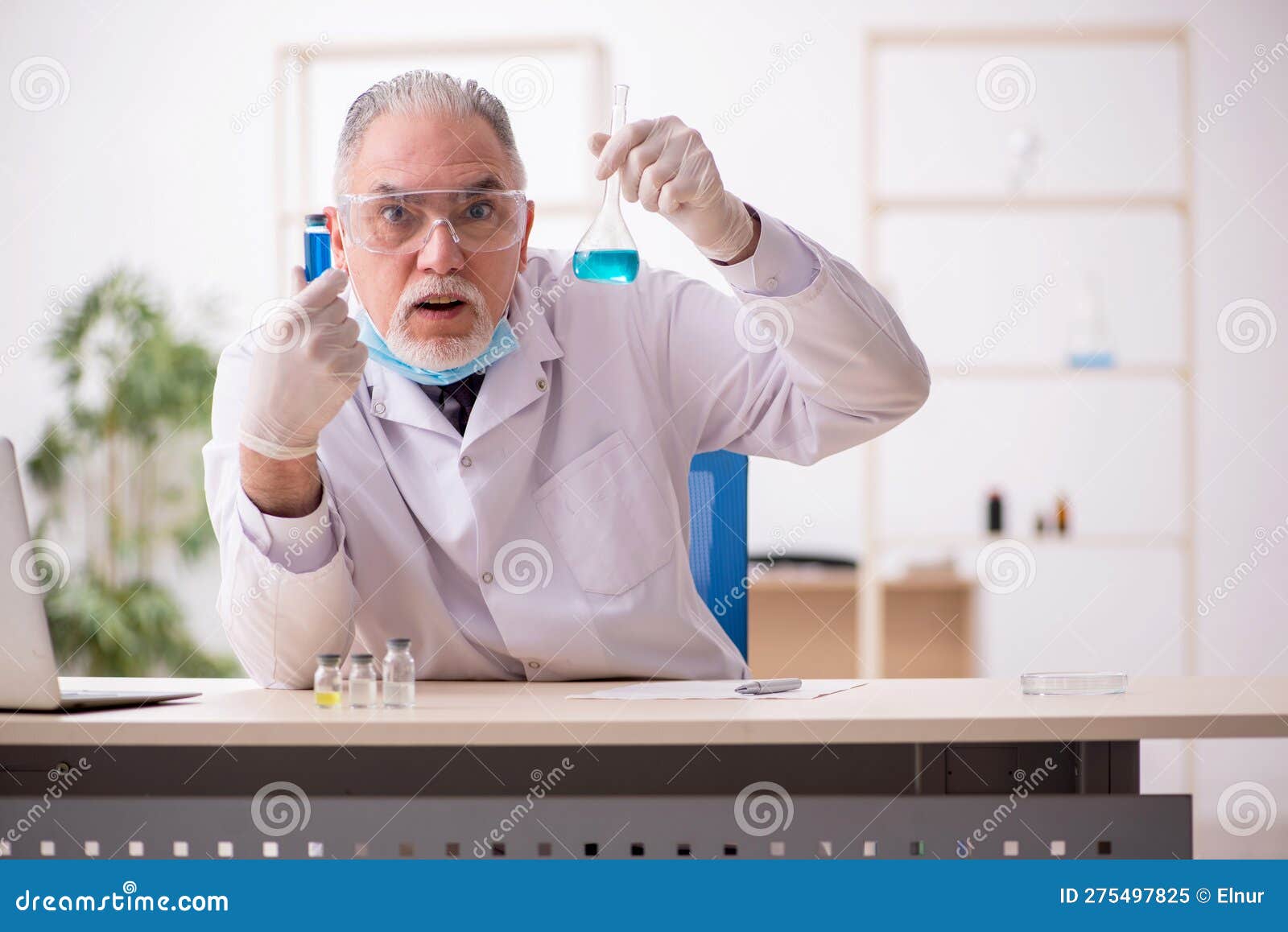 Old Male Chemist Working in the Lab during Pandemic Stock Image - Image ...