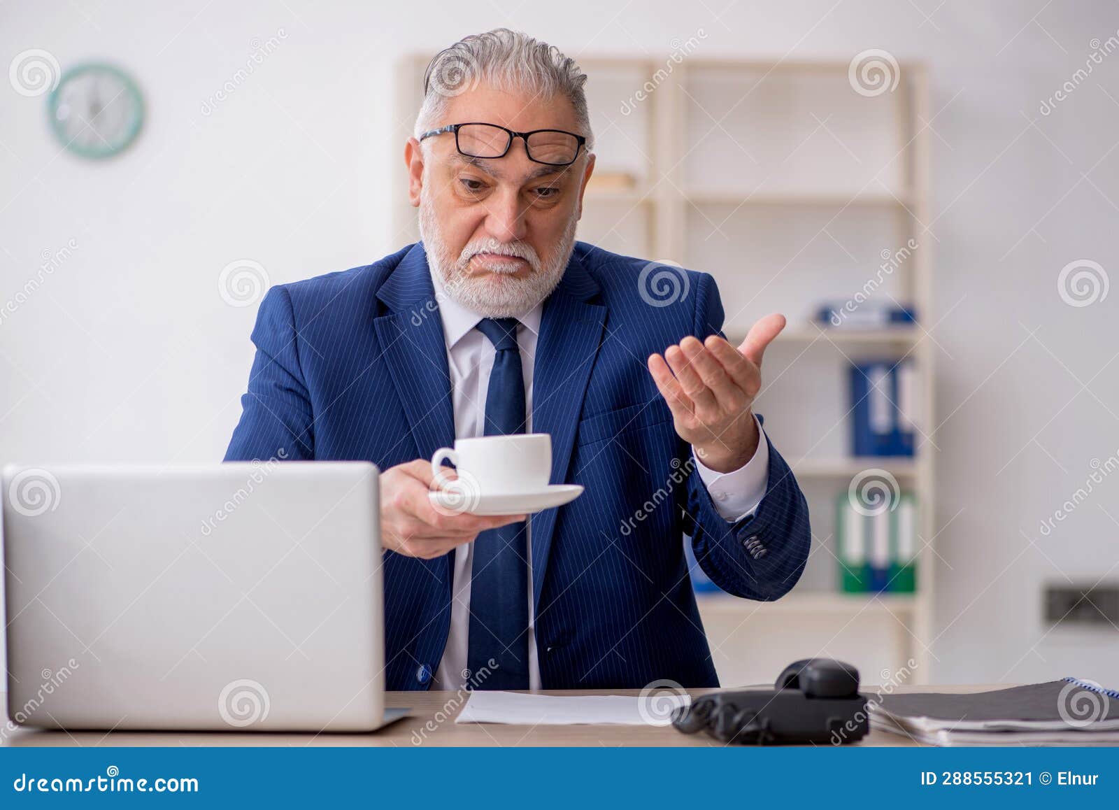 Old Male Employee Drinking Coffee during Break Stock Image - Image of ...