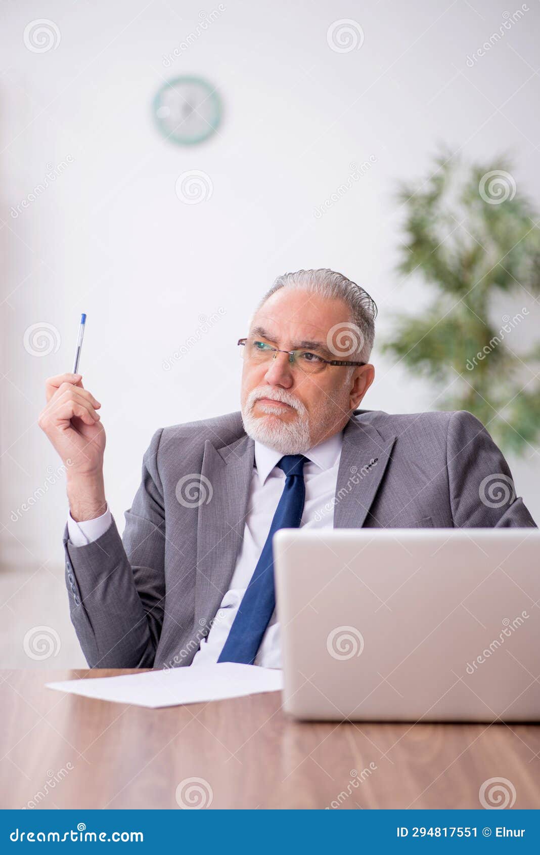 Old Male Employee Working in the Office Stock Image - Image of ...