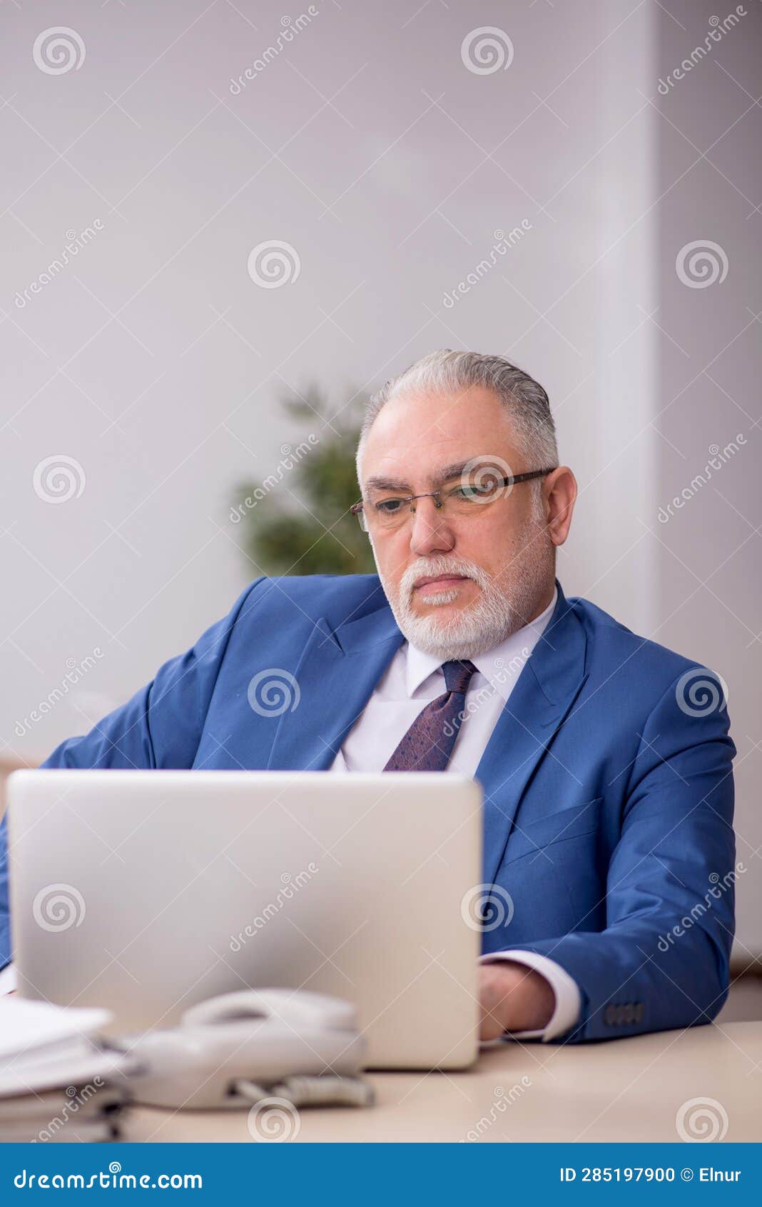 Old Male Employee Working in the Office Stock Photo - Image of ...