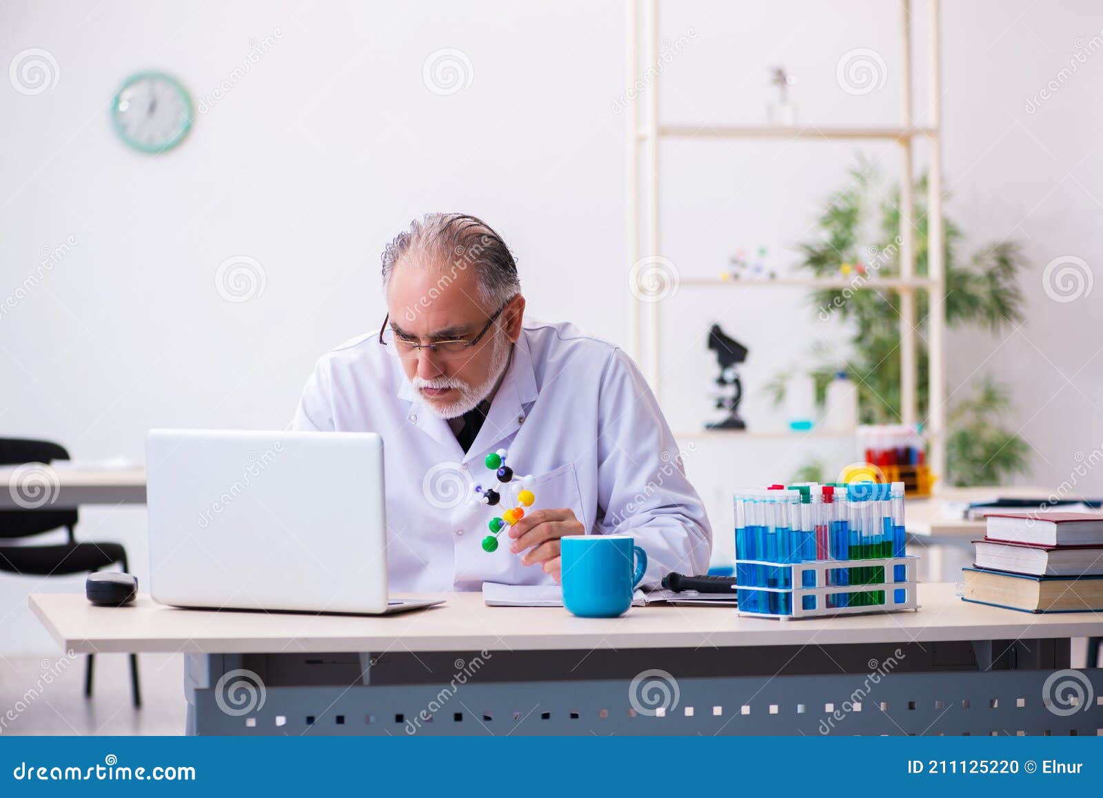 Old Male Scientist Studying Molecular Model Stock Photo - Image of ...