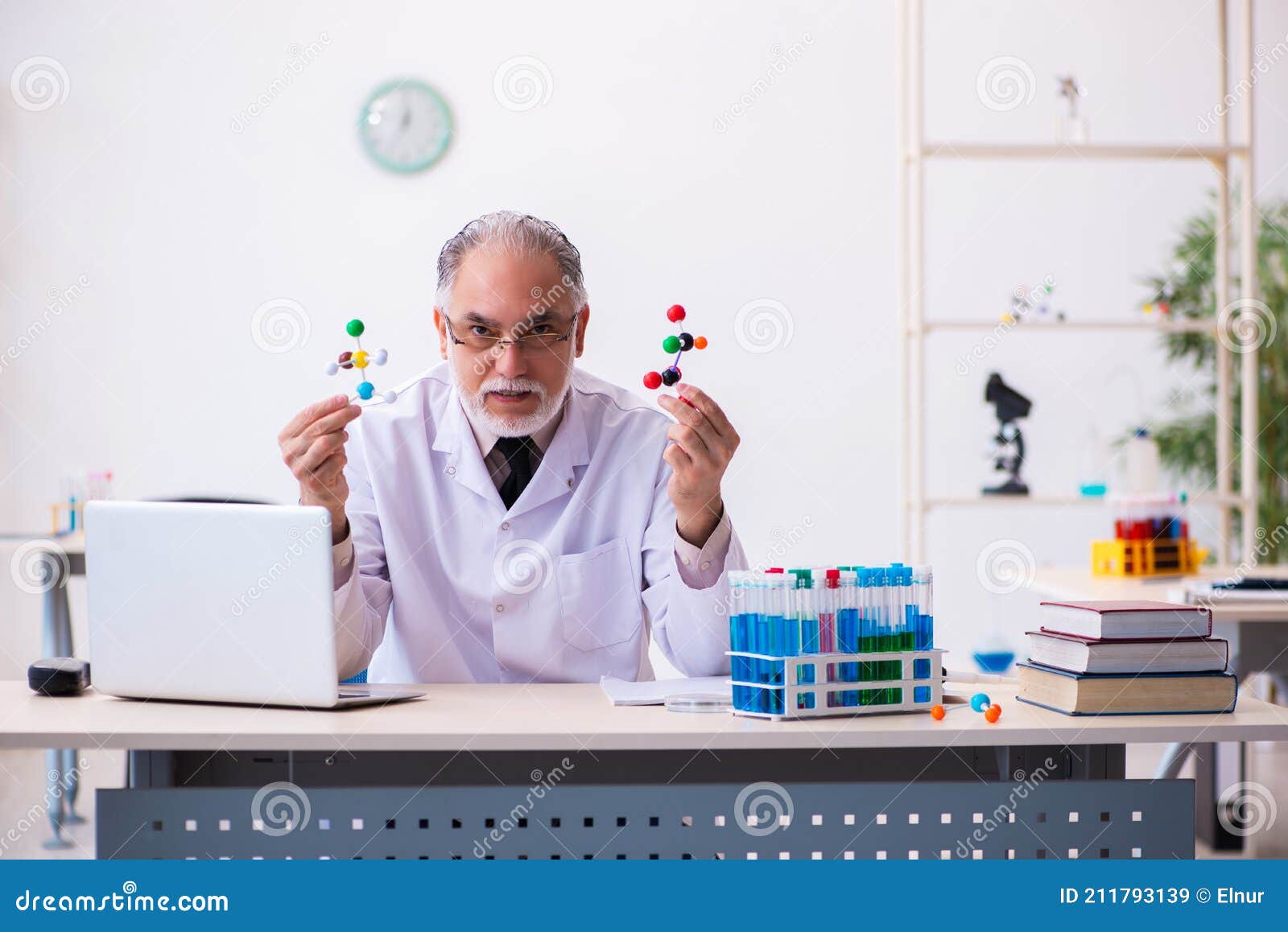 Old Male Scientist Studying Molecular Model Stock Image - Image of ...