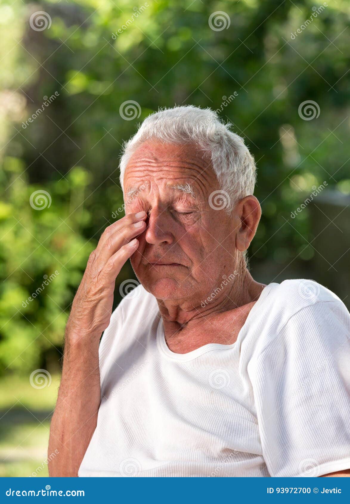 Old man crying in park stock photo. Image of emotion - 93972700