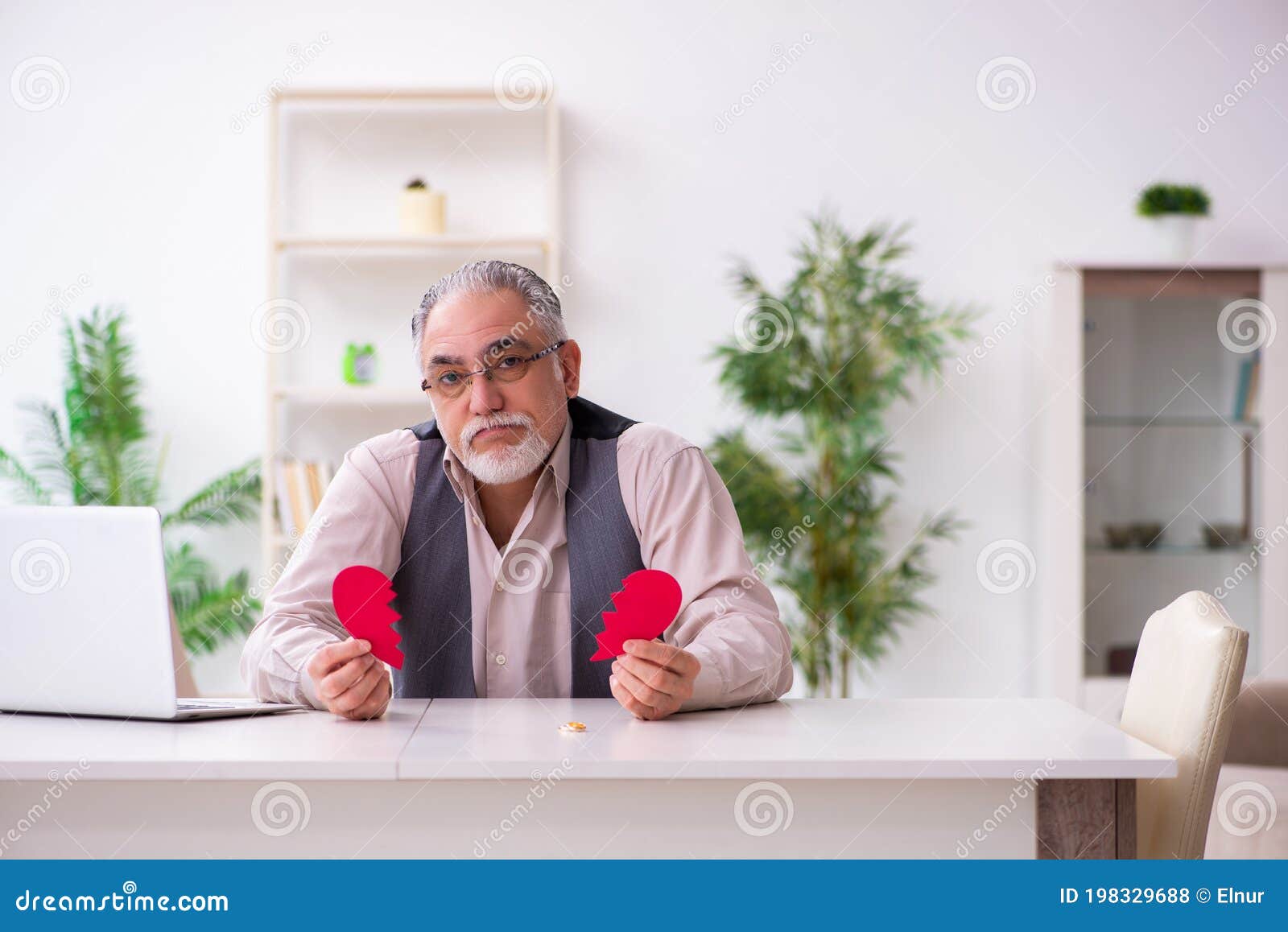 Old Man Doing Marriage Proposal Via Internet Stock Photo - Image of ...