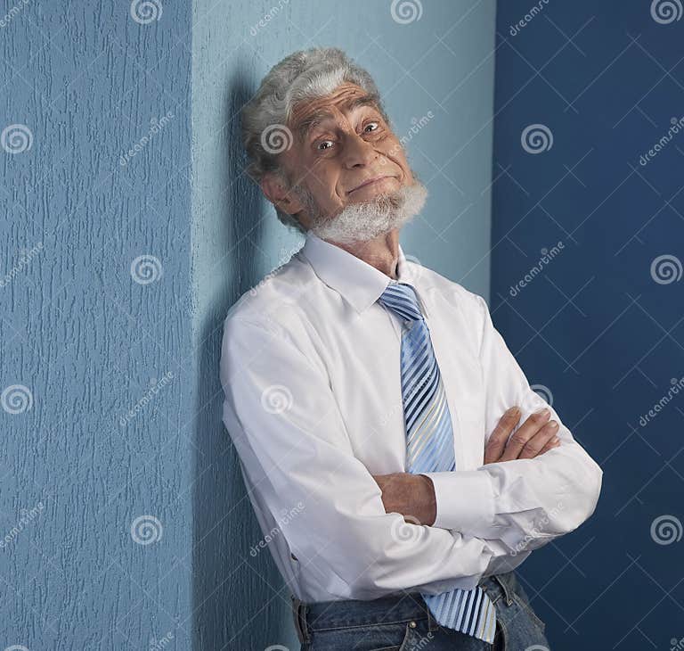 Old man leaning on a wall stock image. Image of plaster - 31803091