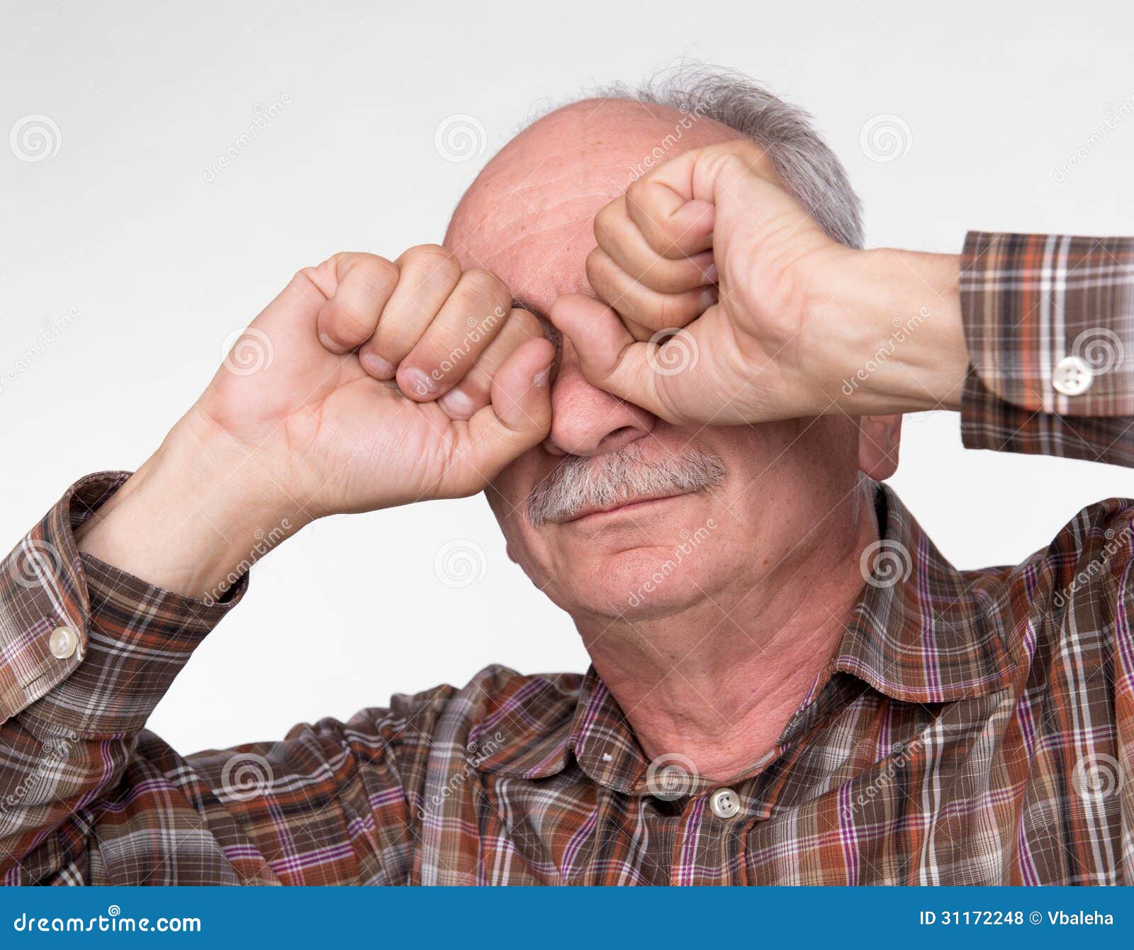 Old Man Suffering from a Headache Stock Photo - Image of head, closeup ...