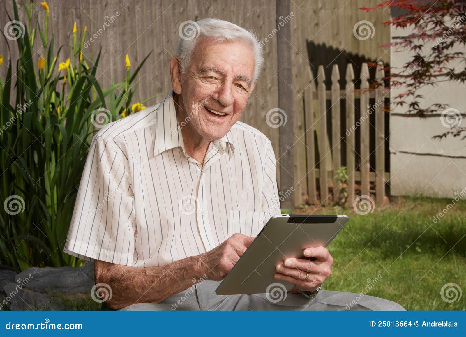 Old Man with Tablet Computer Stock Photo - Image of mobile, outdoors ...