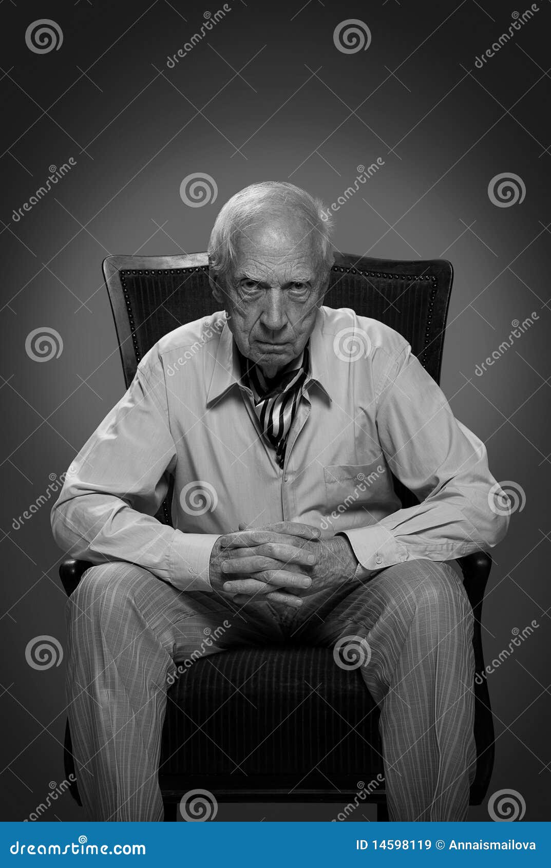 Old Man Thinking and Waiting Stock Image - Image of black, expirience ...