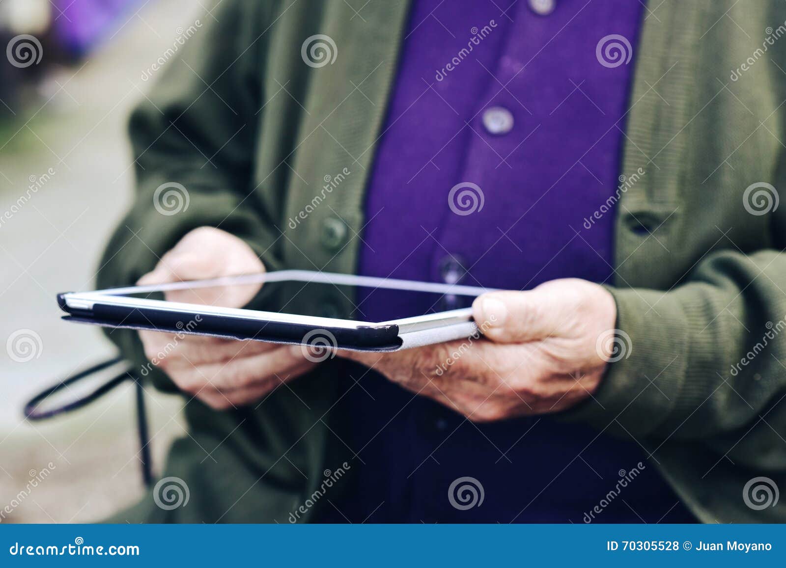 Old Man Using a Tablet Computer Outdoors Stock Photo - Image of ...