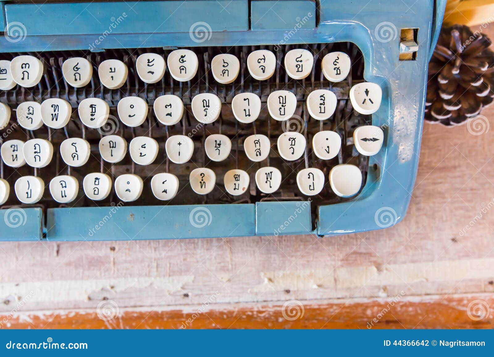 Old Manual Typewriter Keys in Thai Language. Stock Photo - Image of ...