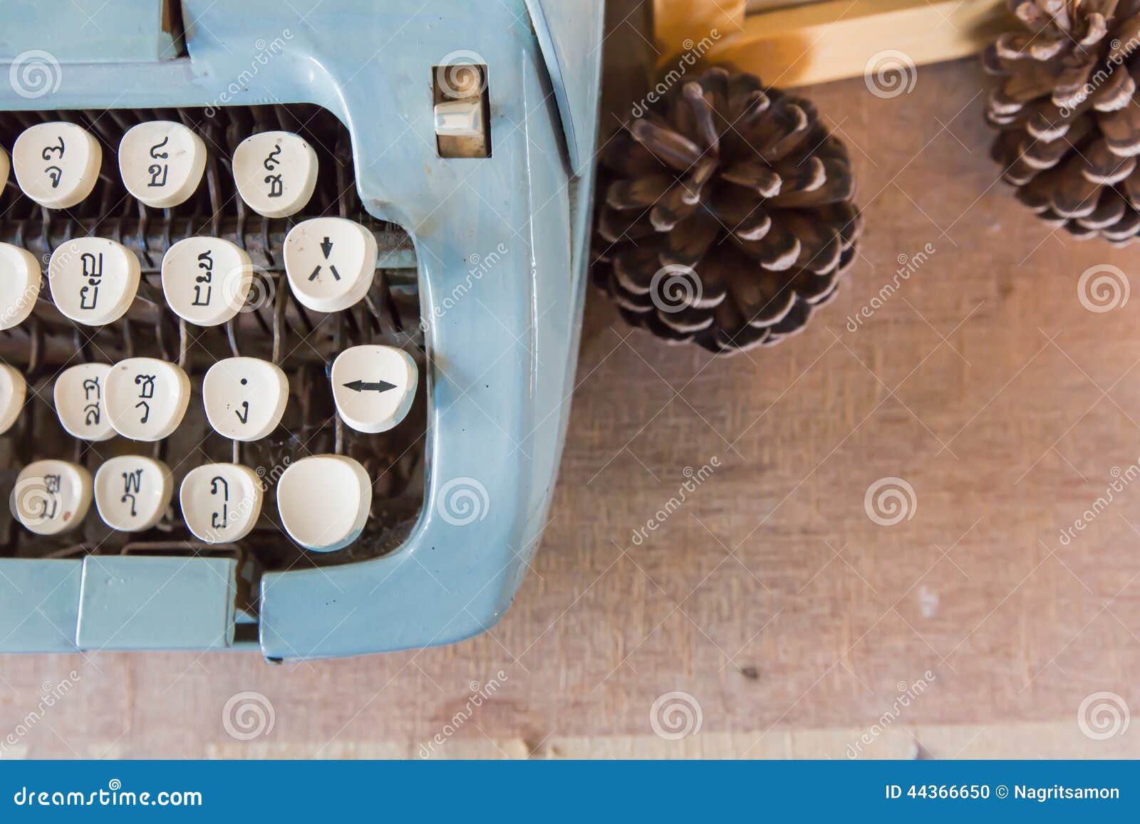 Old Manual Typewriter Keys in Thai Language. Stock Photo - Image of ...