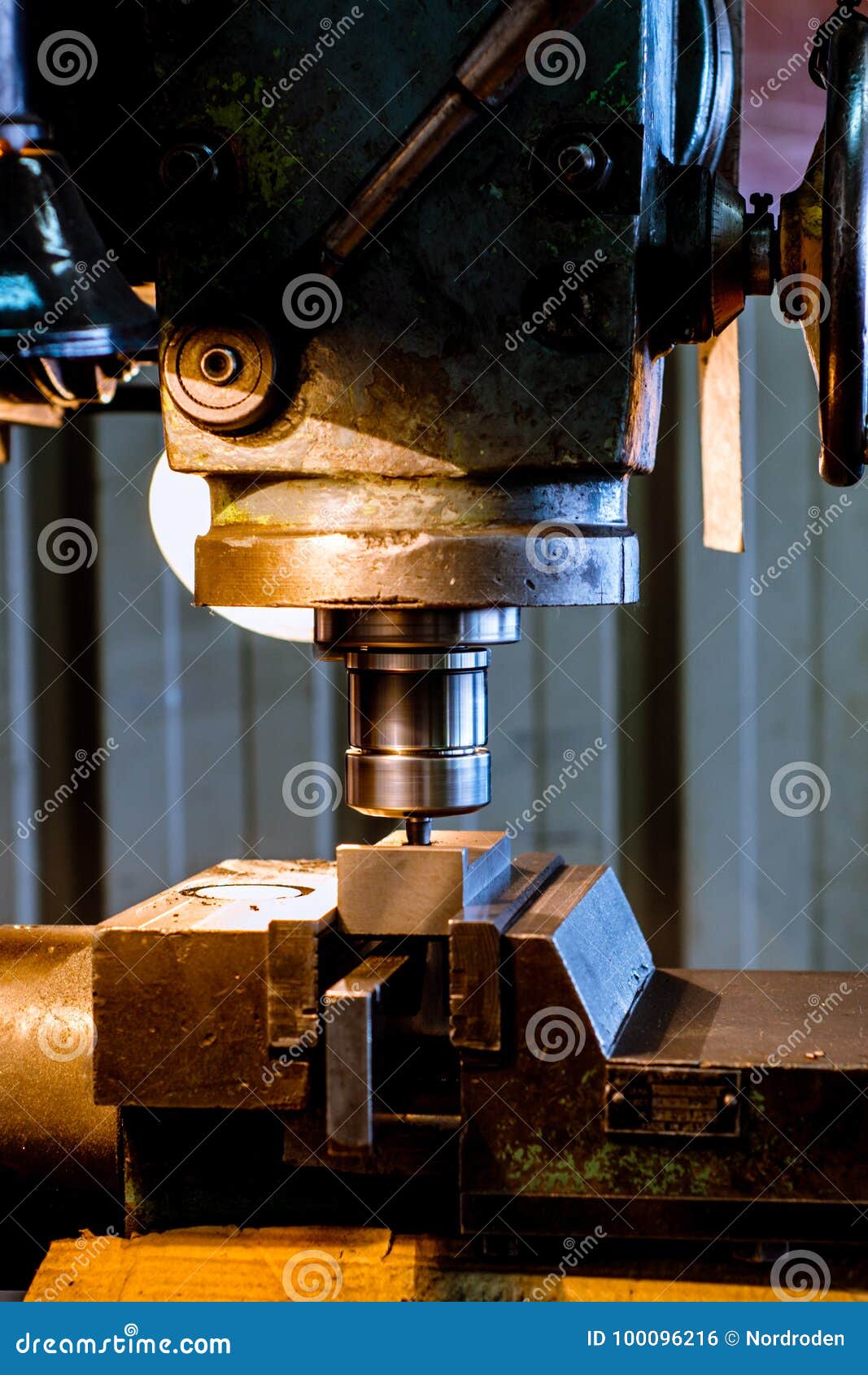 Old Mechanical Vertical Milling Machine. Stock Photo - Image of working ...