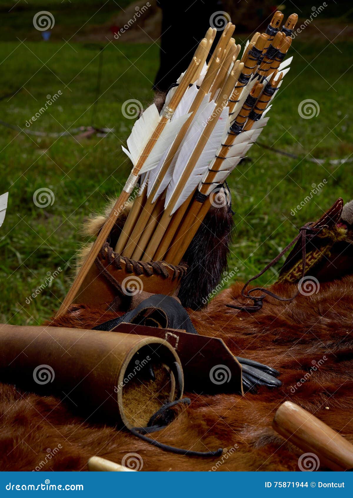 Old Medieval Bow and Arrows Stock Photo - Image of archeology, quiver ...