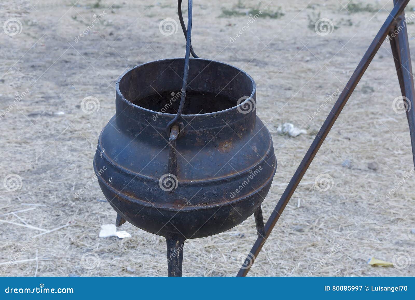 Old medieval cauldron stock image. Image of outdoor, fire - 80085997
