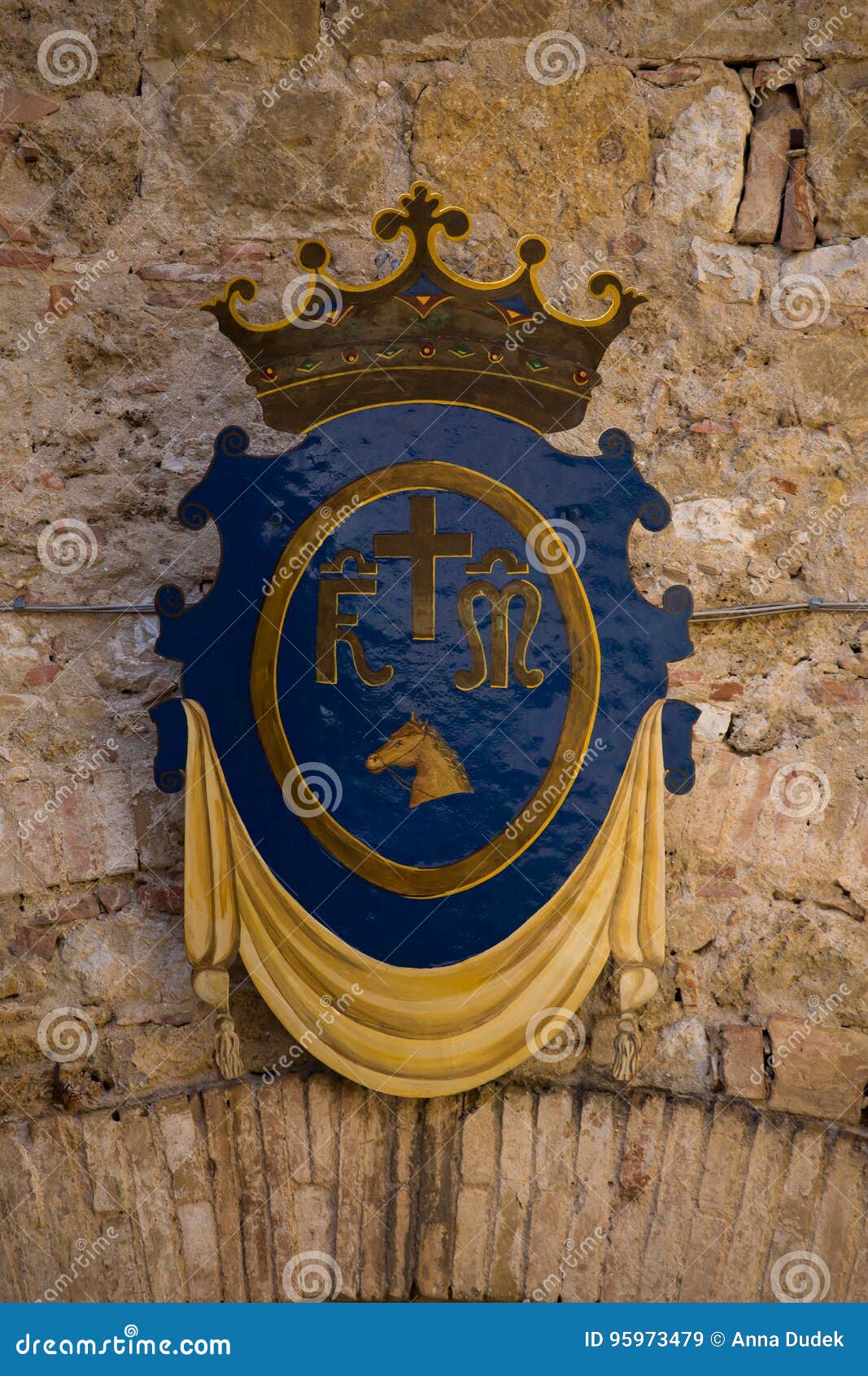 Old medieval shield, Italy stock image. Image of outdoors - 95973479