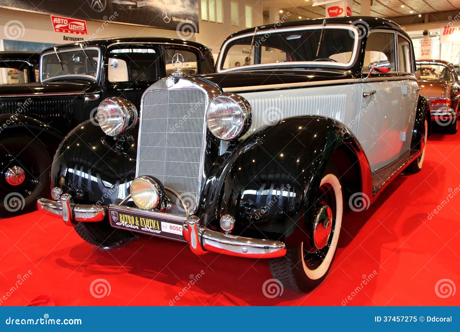 Old Mercedes-Benz editorial image. Image of mercedesbenz - 37457275