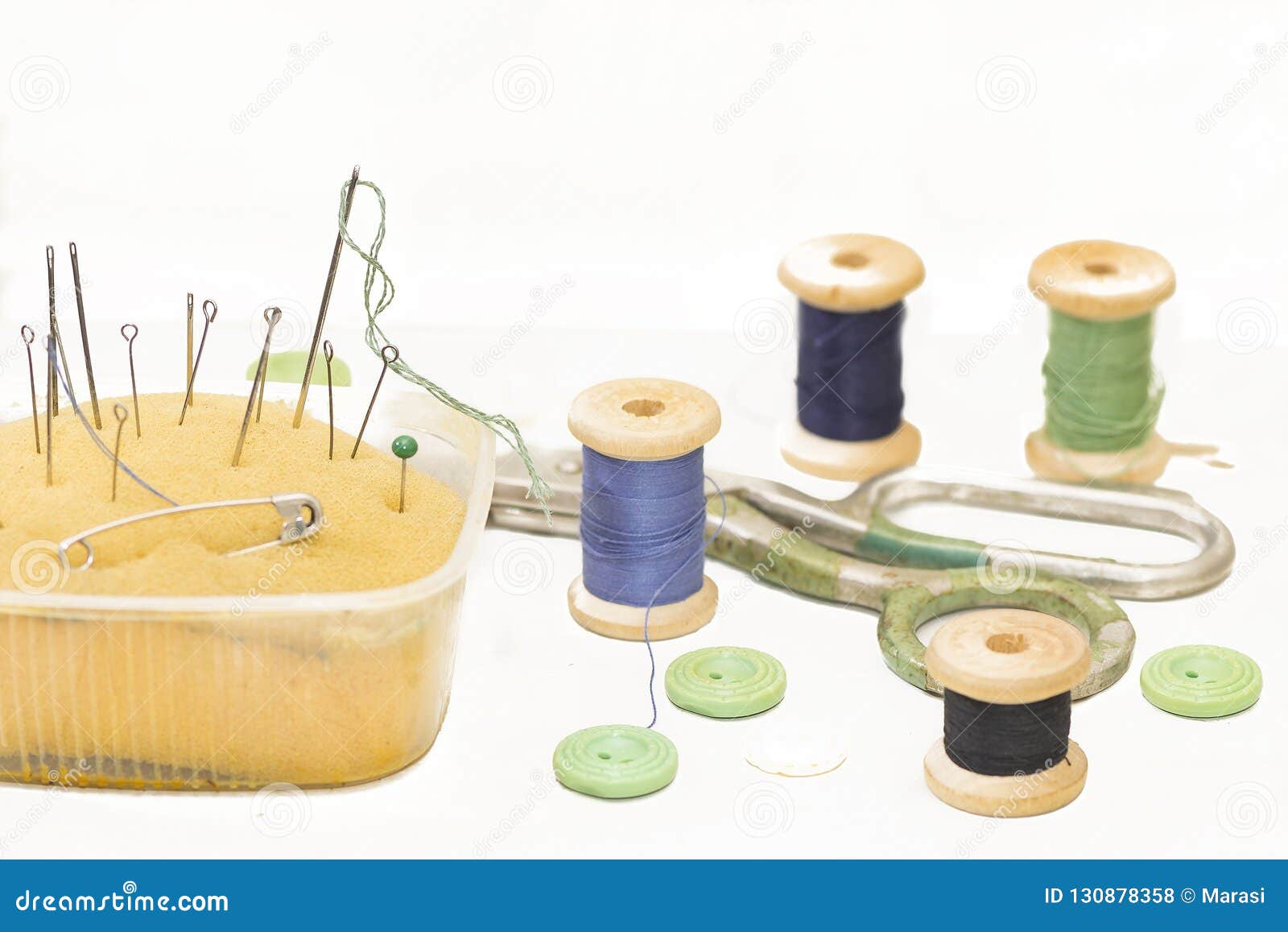 Old Metal Needles, Pins and Scissors Stock Photo - Image of sewing ...